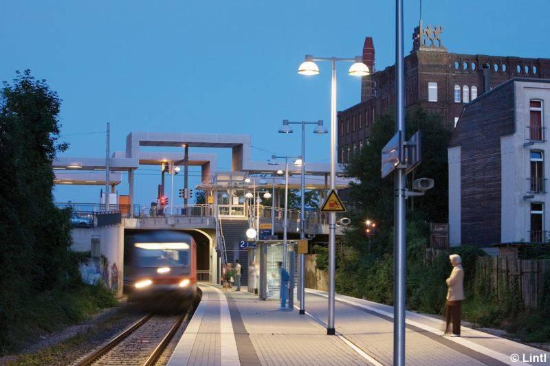 Haltepunkt Bahnhof Solingen Mitte in Solingen, Architektur ...