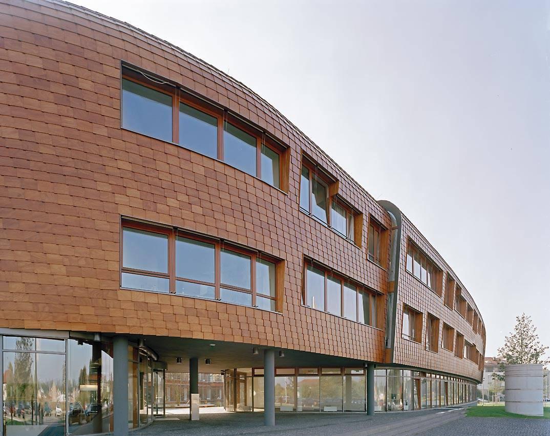 Infineon Development Center Duisburg, Innenarchitektur - baukunst-nrw