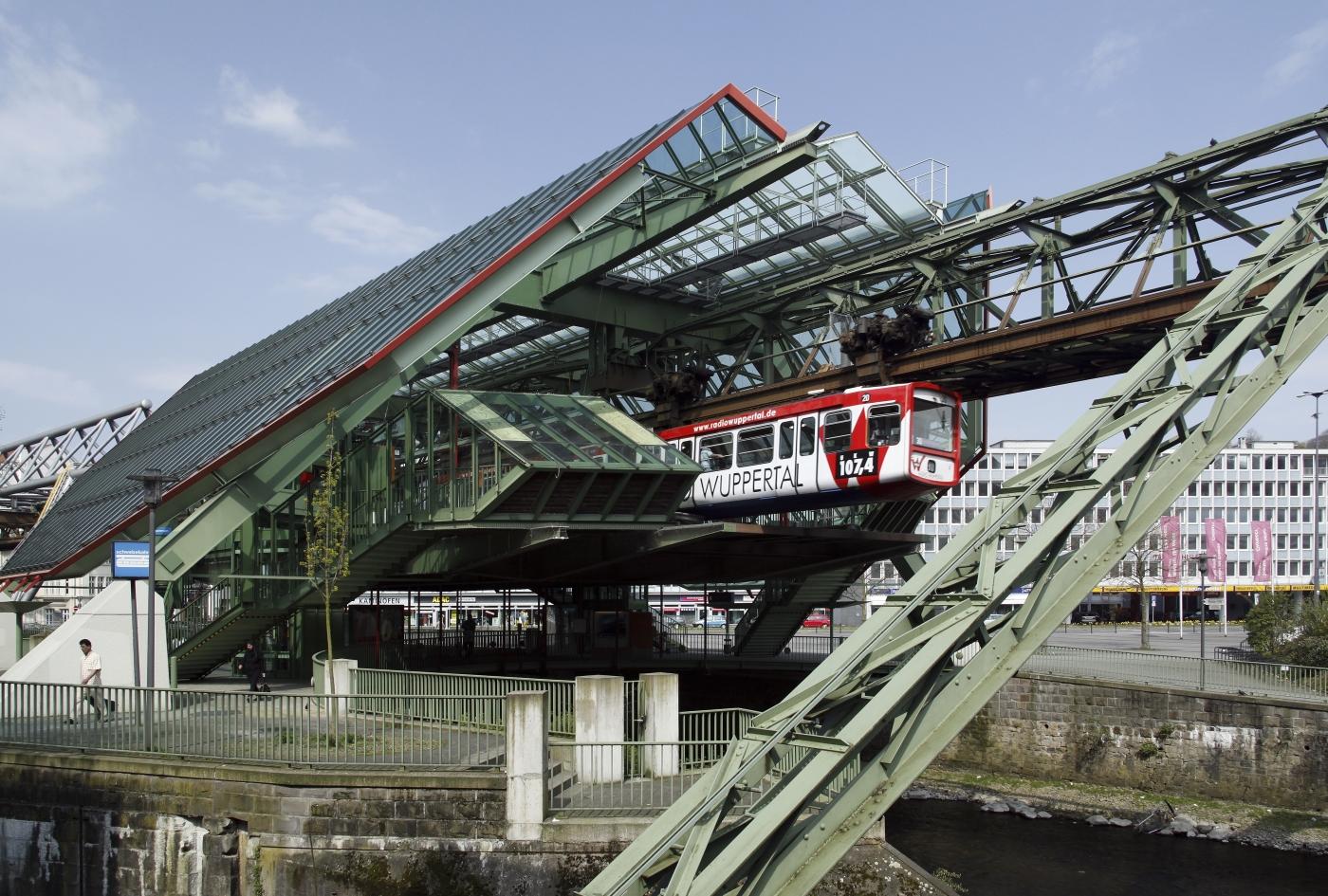Wuppertaler Schwebebahn Wuppertal, Ingenieurbau - baukunst-nrw