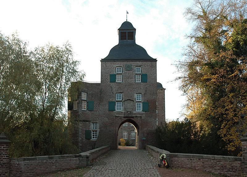 Schloss Myllendonk Korschenbroich, Architektur - baukunst-nrw