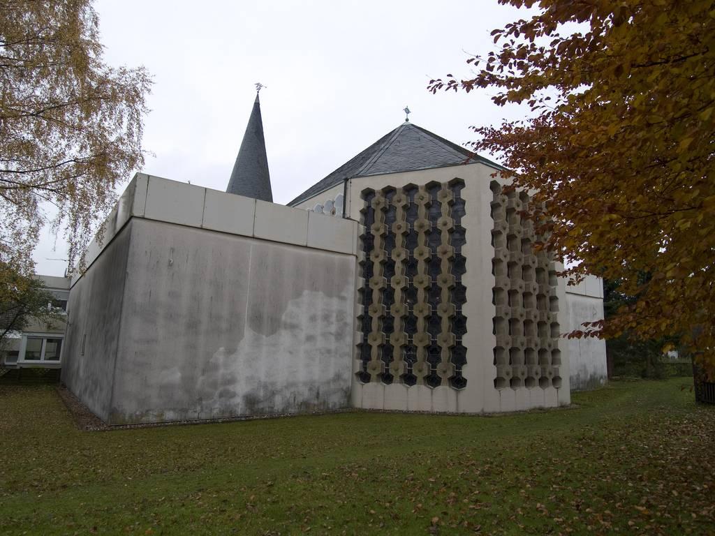 St. Josef Kierspe Kierspe, Architektur - baukunst-nrw