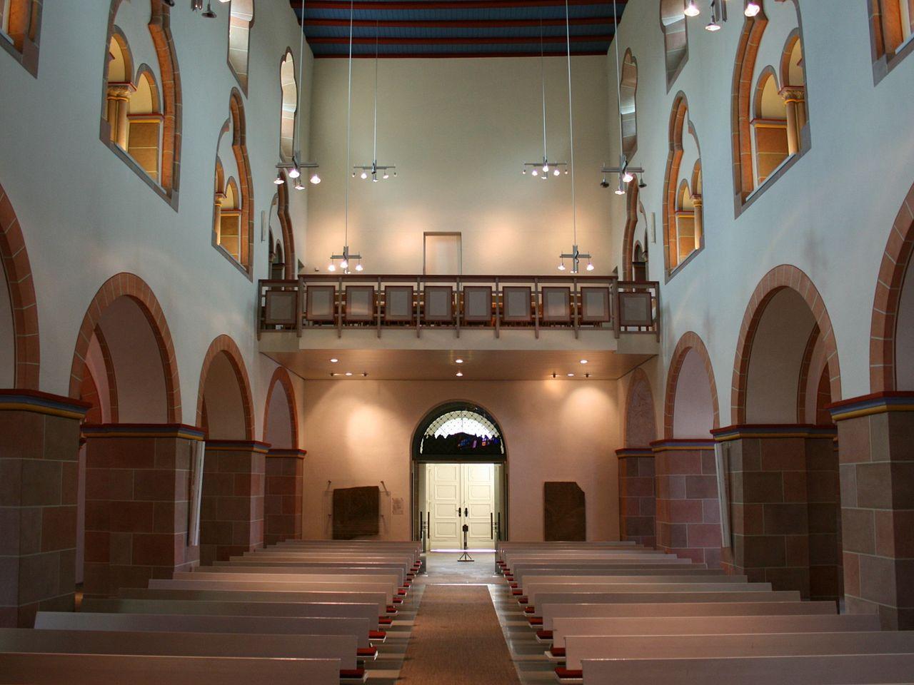 Jesus-Christus-Kirche Meinerzhagen, Architektur - baukunst-nrw